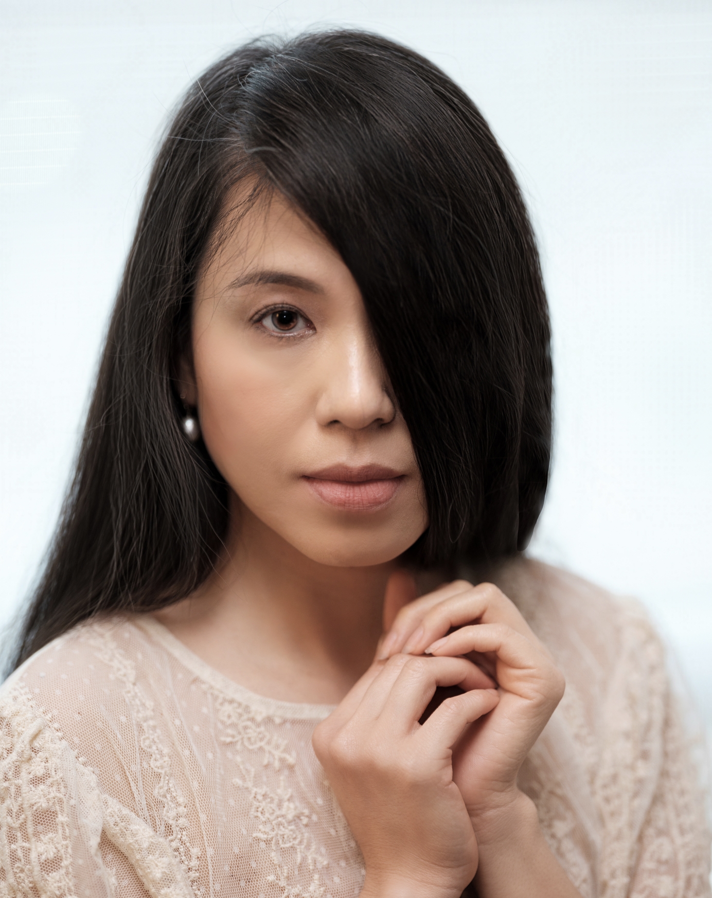 Biography – Luu Dieu Van